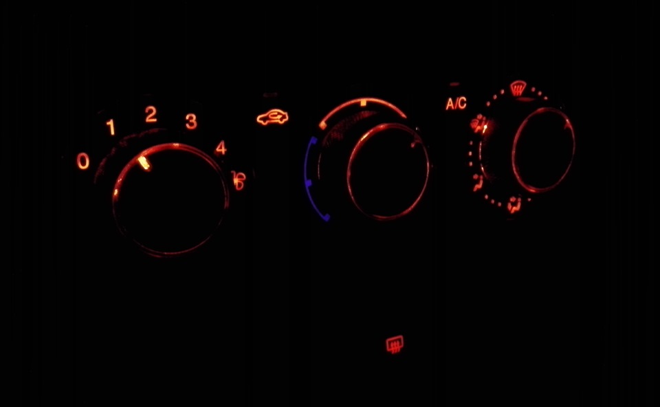 Приятные мелочи — Ford Focus Hatchback II, 1,6 л, 2008 года | запчасти ...