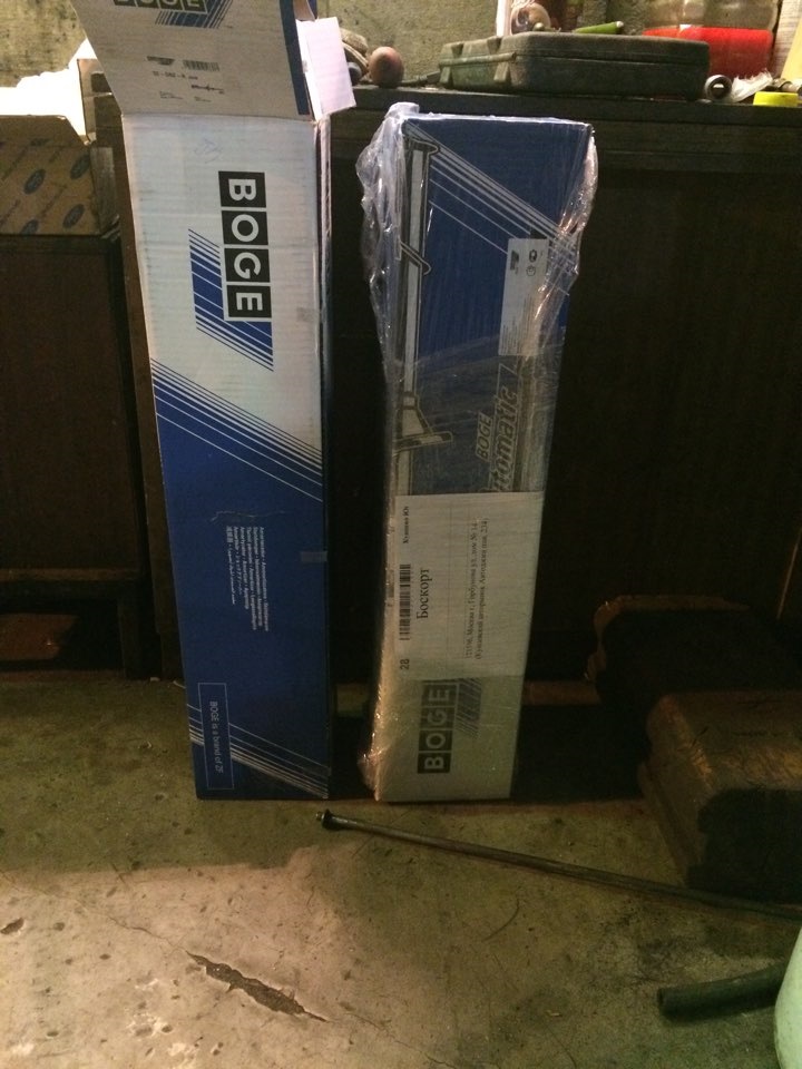 Замена передних амортизаторов — BMW 3 series (E46), 1,9 л, 1999 года ...