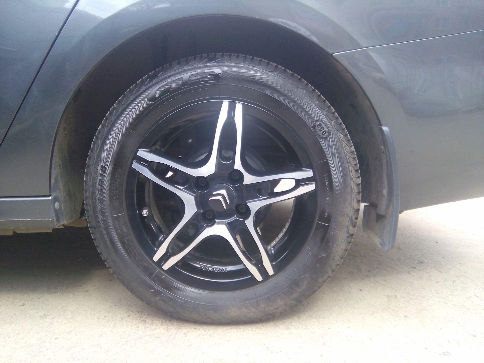 Литые диски Alutec Poison Diamond Black Front Polished — Citroen C ...