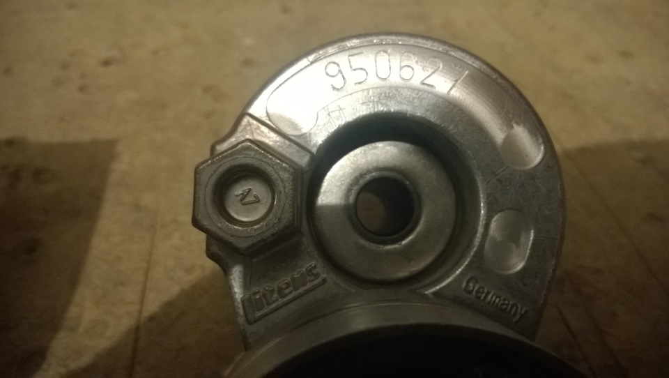 Ремень генератора, ролик, натяжитель. (с AC) — Renault Trafic (2G), 2 л ...