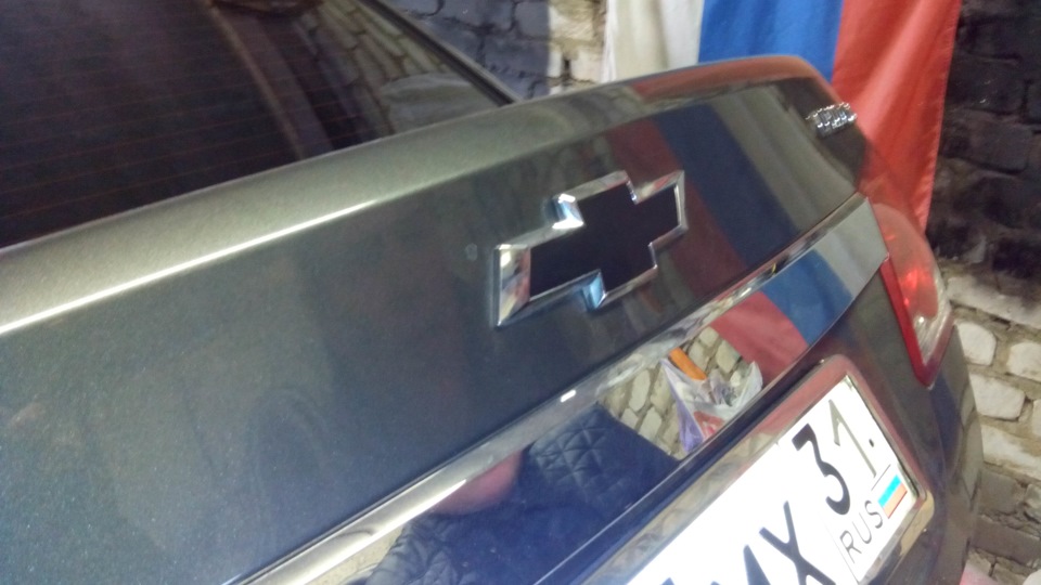 Шильдик в черный мат — Chevrolet Cruze (1G), 1,6 л, 2011 года | другое ...