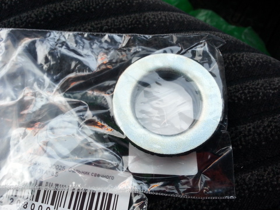 Замена масла, фильтра, прокладки клапанной крышки и сальников свечных ...