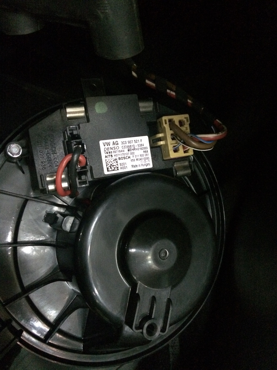 F011500081 Моторчика печки VAG | Запчасти на DRIVE2