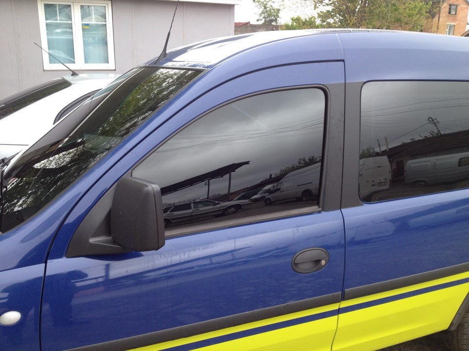 Тонировка! — Opel Combo C, 1,3 л, 2008 года | стайлинг | DRIVE2