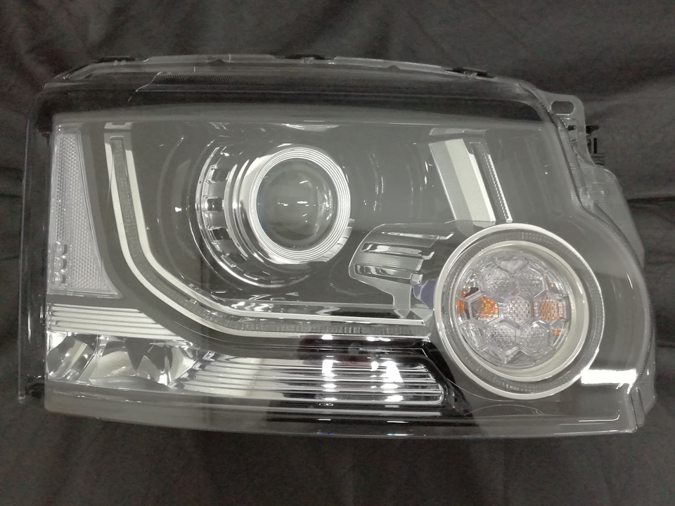 Задние фонари Land Rover Discovery 3 / 4 черные диодные, фары биксенон ...