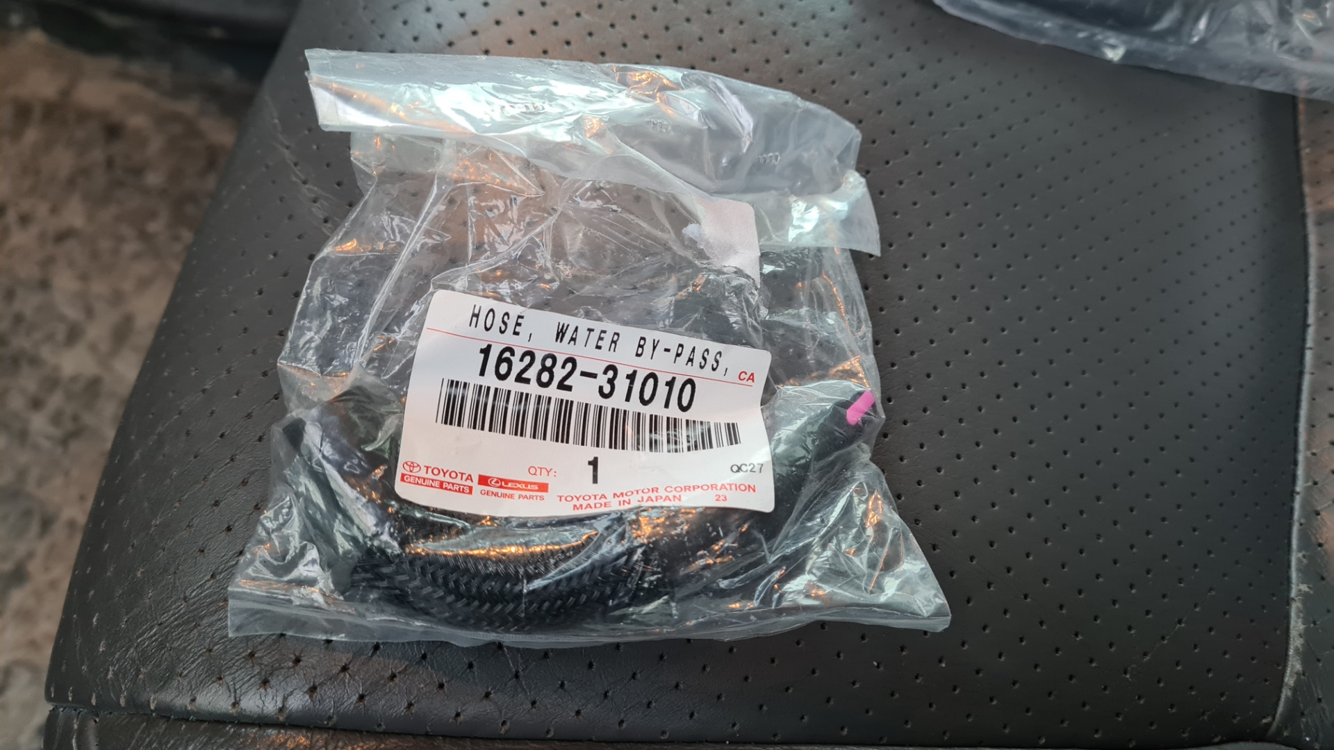 Замена шлангов охлаждения — Toyota Land Cruiser Prado 120-series, 4 л ...