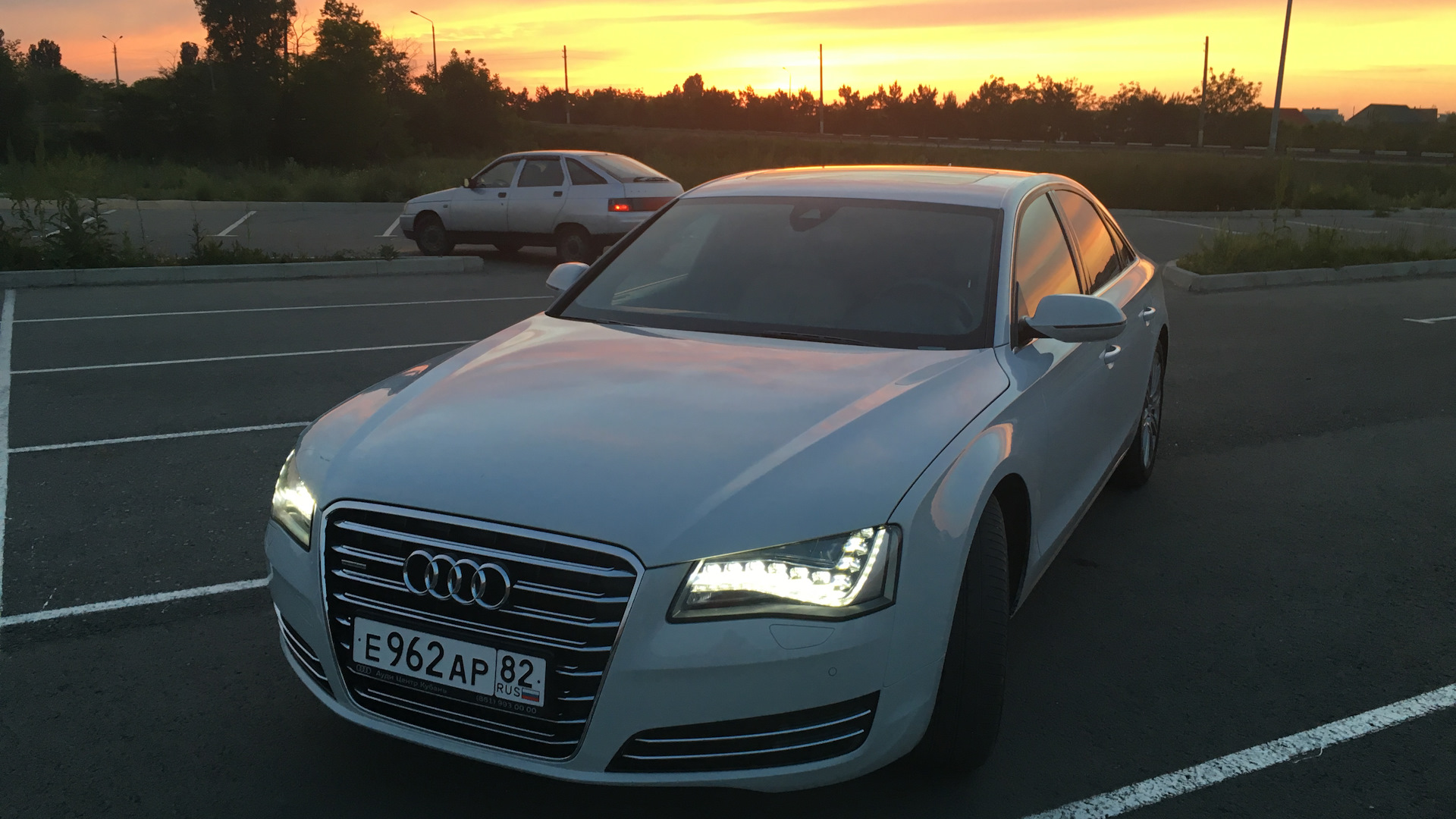 Audi A8 (D4) 4.2 бензиновый 2011 | 4.2 FSI eXCLUSIVE на DRIVE2