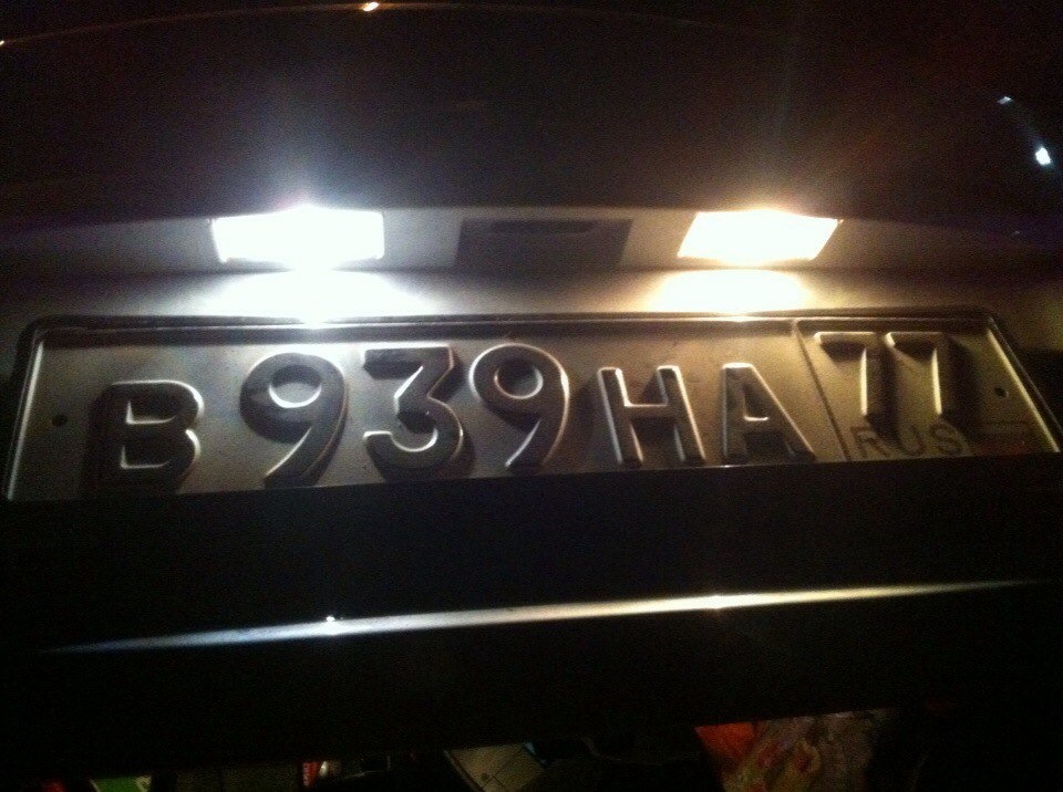 Подсветка номерного знака — Chevrolet Aveo Sedan (2G), 1,6 л, 2013 года ...