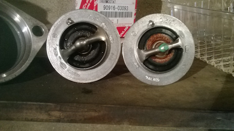 9091603093 Термостат TOYOTA LEXUS | Запчасти на DRIVE2