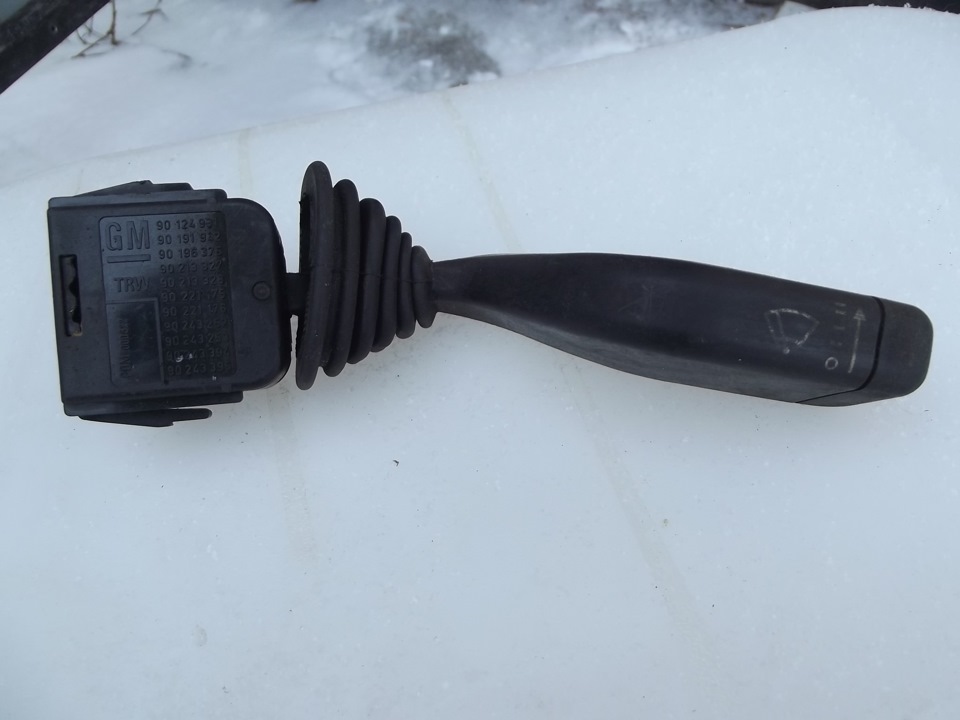 90196375 выключатель стоп сигнала GM | Запчасти на DRIVE2