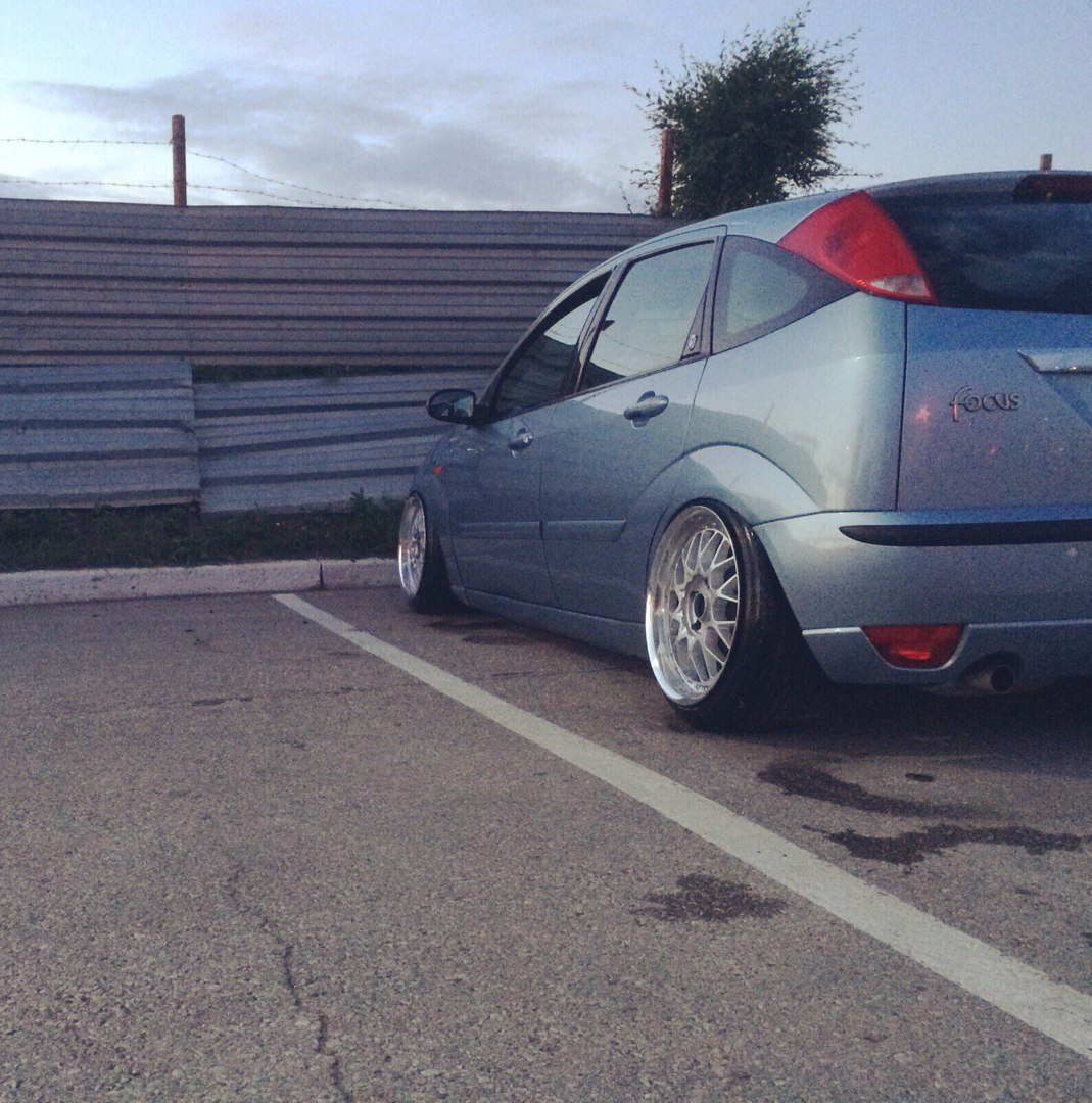 Rolled out — Ford Focus Hatchback I, 2 л, 2004 года | фотография | DRIVE2