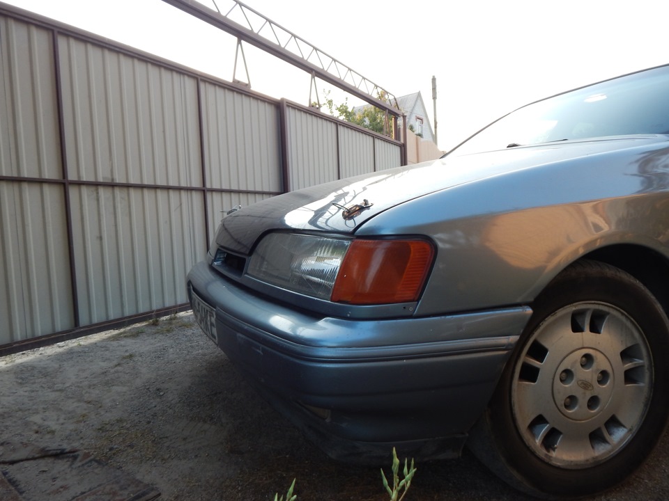 Уговорили! Белым поворотникам быть! — Ford Scorpio I, 2 л, 1989 года ...