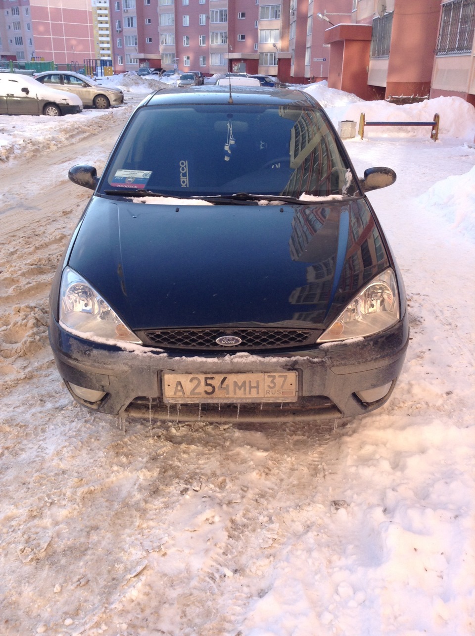 Ищу молдинг на багажник — Ford Focus Hatchback I, 1,6 л, 2004 года ...