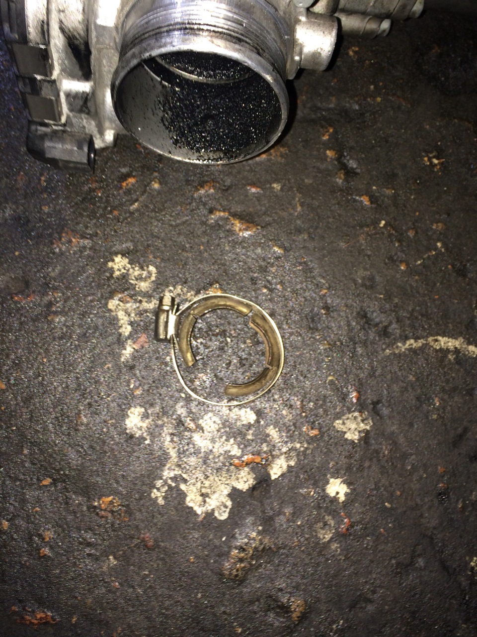 2.4 D5 Чистка ЕГР и замена прокладки клапанной крышки. — бортжурнал ...