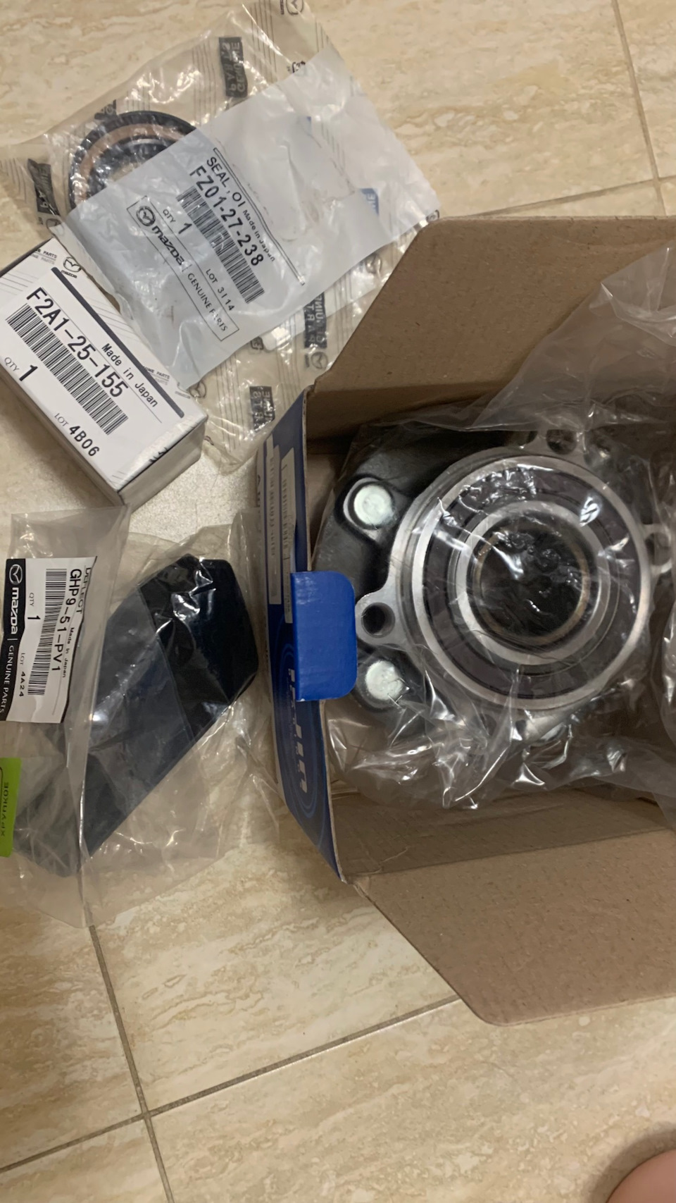 Замена сальника правого приводного вала — Mazda 6 (3G) GJ, 2 л, 2018 ...