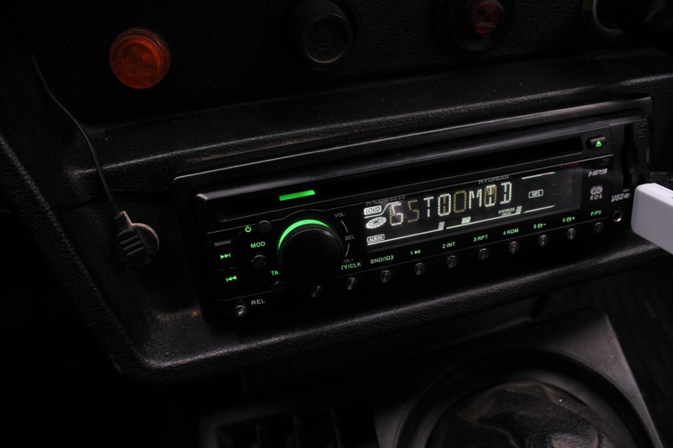 Магнитола в студию! Музыка в машину! — Lada 2106, 1,6 л, 1995 года ...