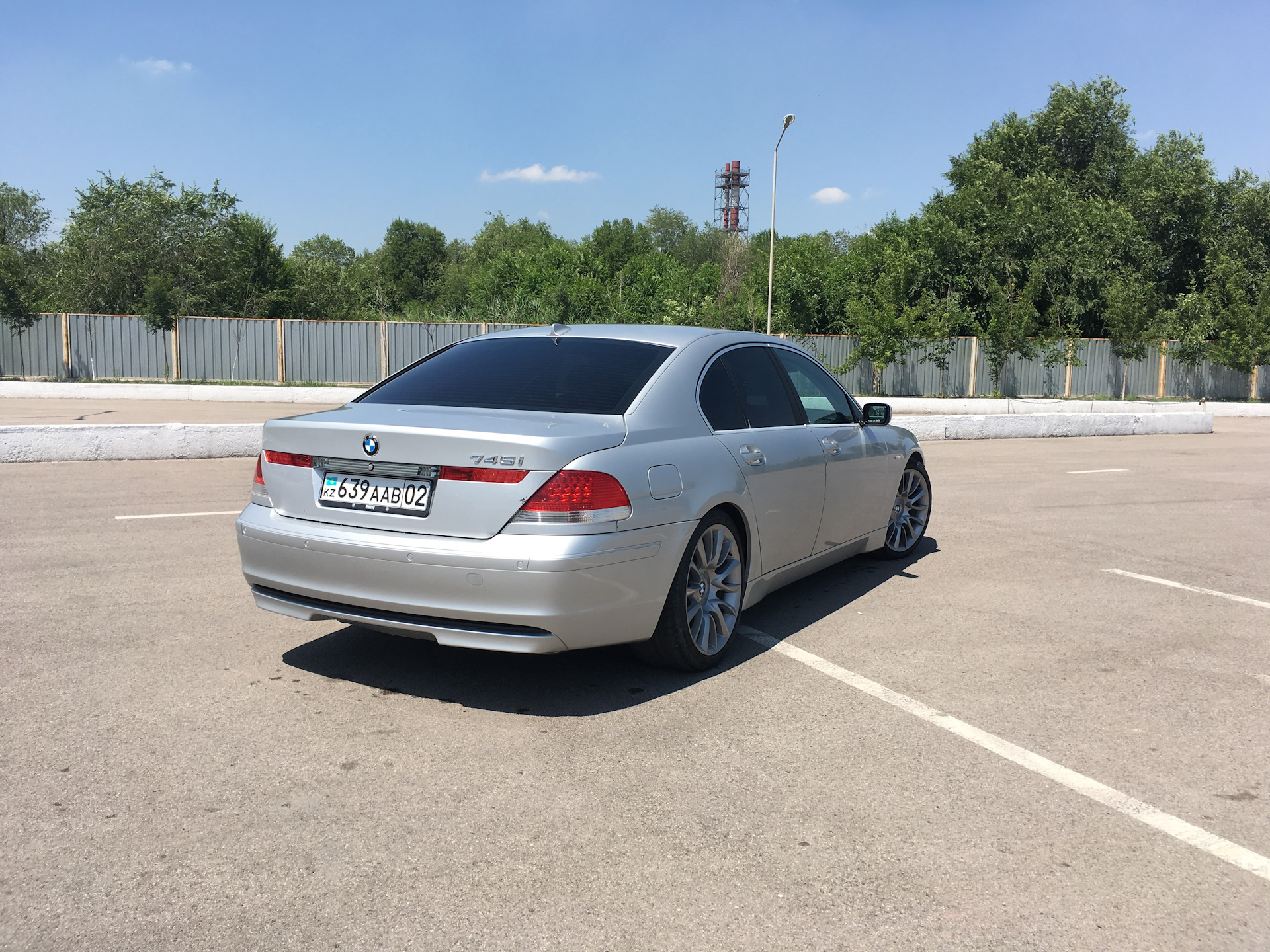 Задний рестайлинговый бампер — BMW 7 series (E65/E66), 3,6 л, 2002 года ...