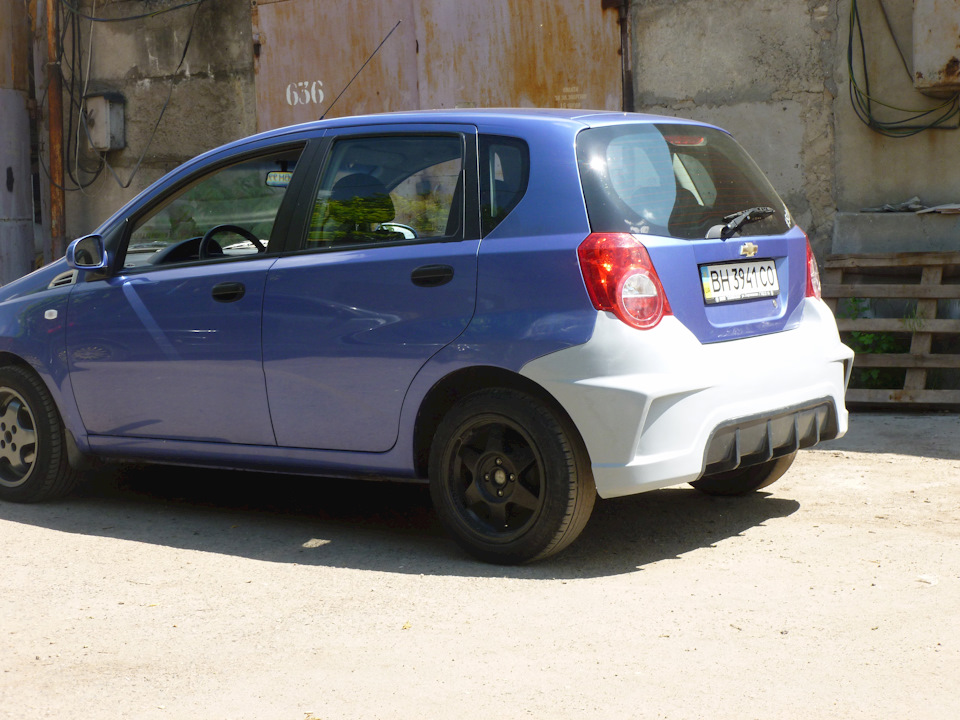 Бампер Т255 на авто. — Chevrolet Aveo 5-door (1G), 1,5 л, 2005 года ...