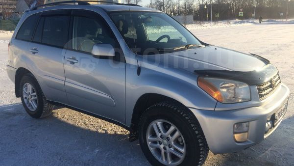 Toyota RAV4 (II) 2.0 бензиновый 2001 | на DRIVE2