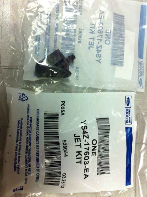 Приятные мелочи — Ford Focus Hatchback II, 1,6 л, 2008 года | запчасти ...