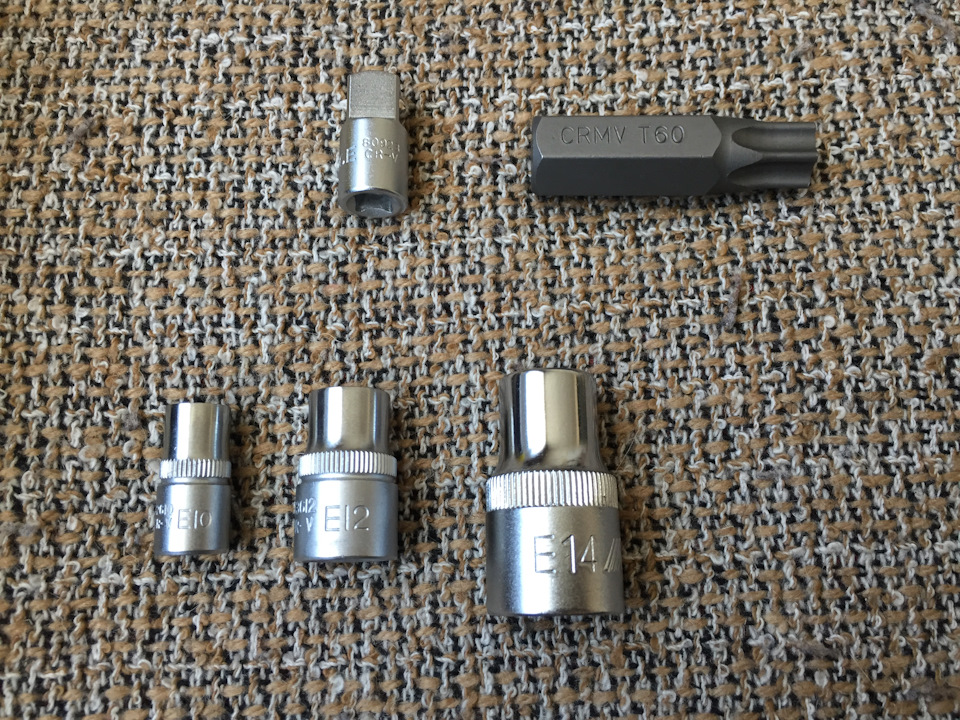 Замена прокладки теплообменника и масляного стакана — BMW 5 series (E60 ...