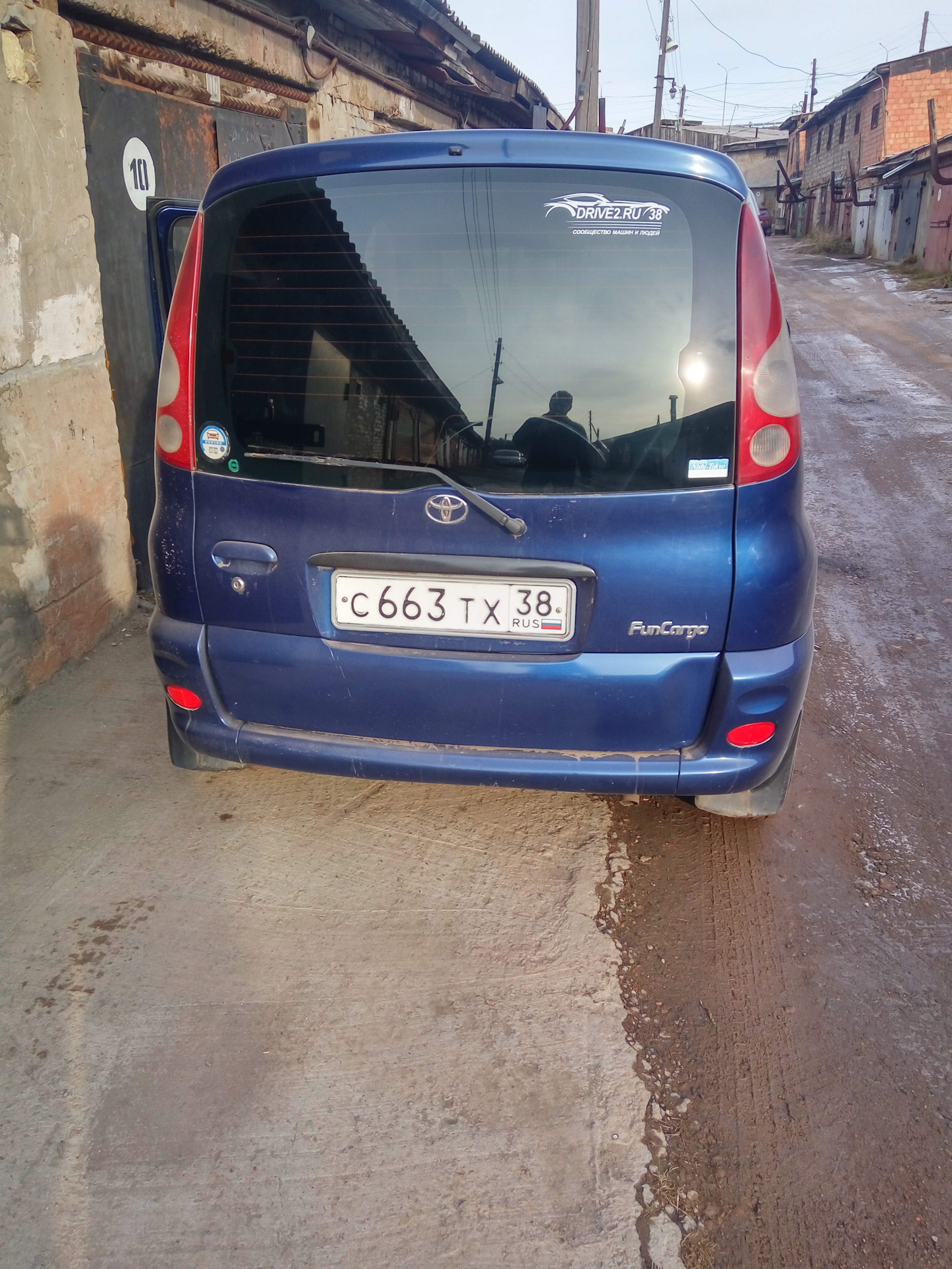 Наклеечка — Toyota Funcargo, 1,3 л, 2000 года | фотография | DRIVE2