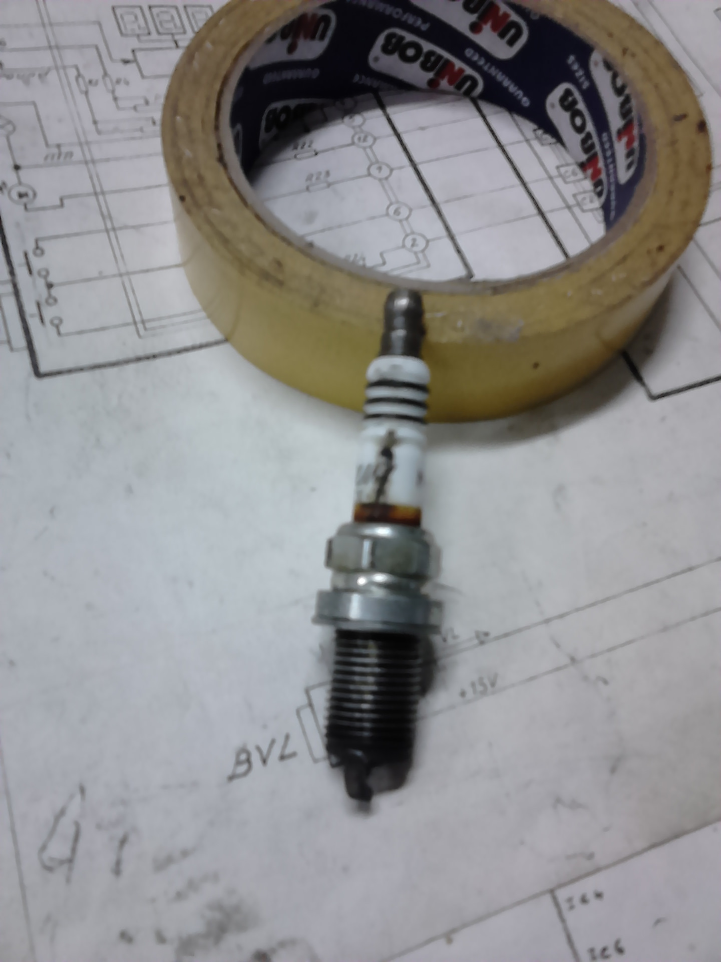 Прошивает свечу на 5S-FE, высоковольтные провода… — Toyota Mark II Qualis, 2,2 л, 2001 года ...