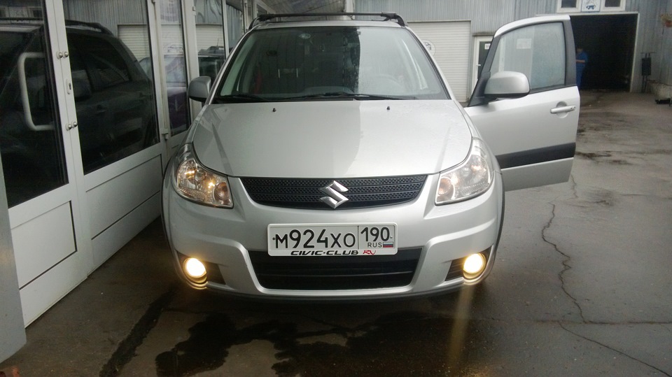 Белые диодные габариты. — Suzuki SX4 (1G), 1,6 л, 2008 года | стайлинг ...