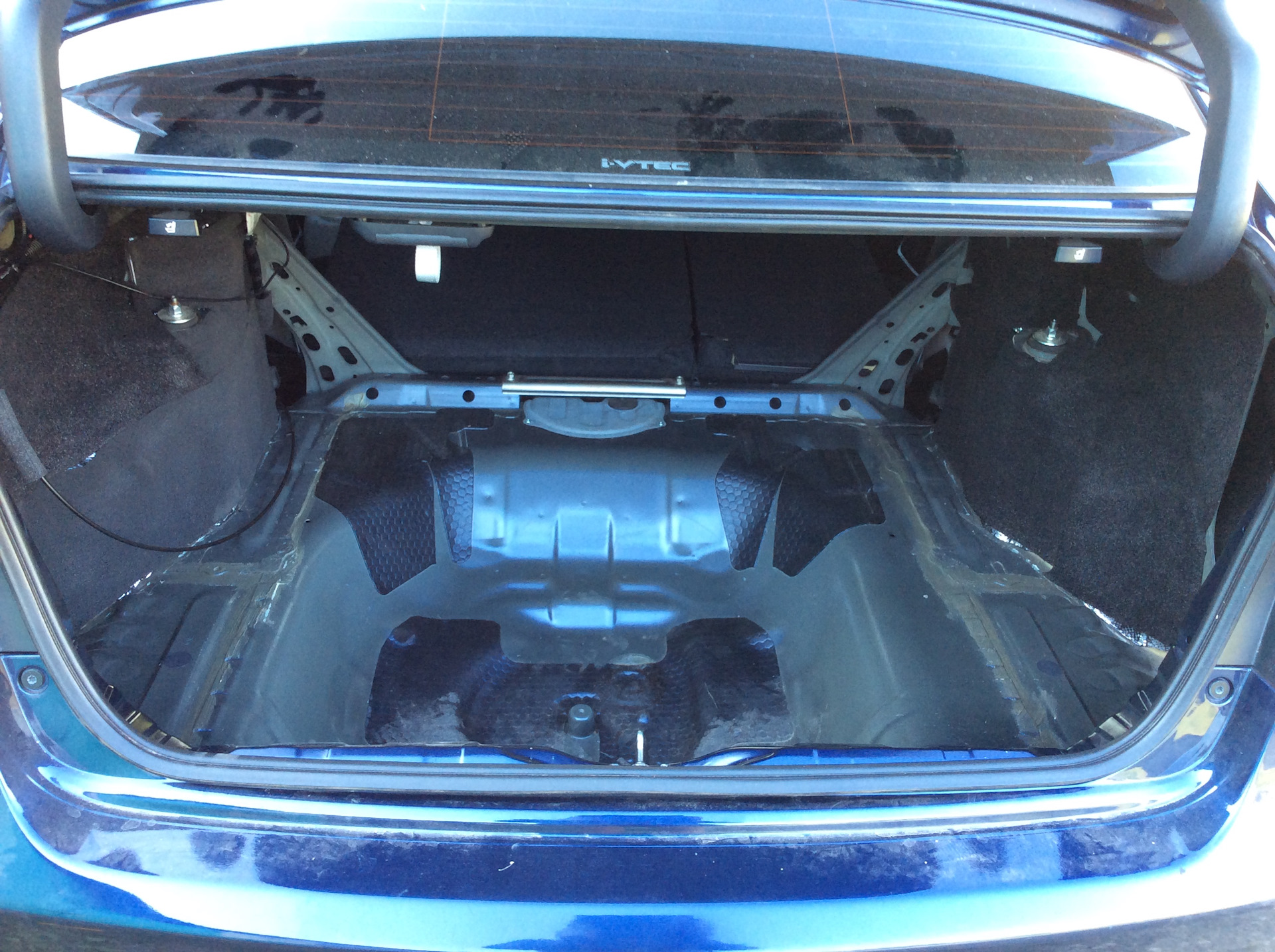 ШВИ Ч3. Задние арки. — Honda Civic 4D (8G), 1,8 л, 2011 года | автозвук ...