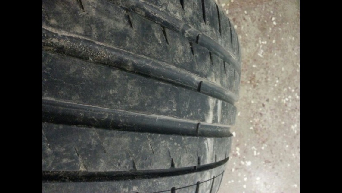 Резина R18 235/40 — Lada 4x4 3D, 1,7 л, 2000 года | шины | DRIVE2