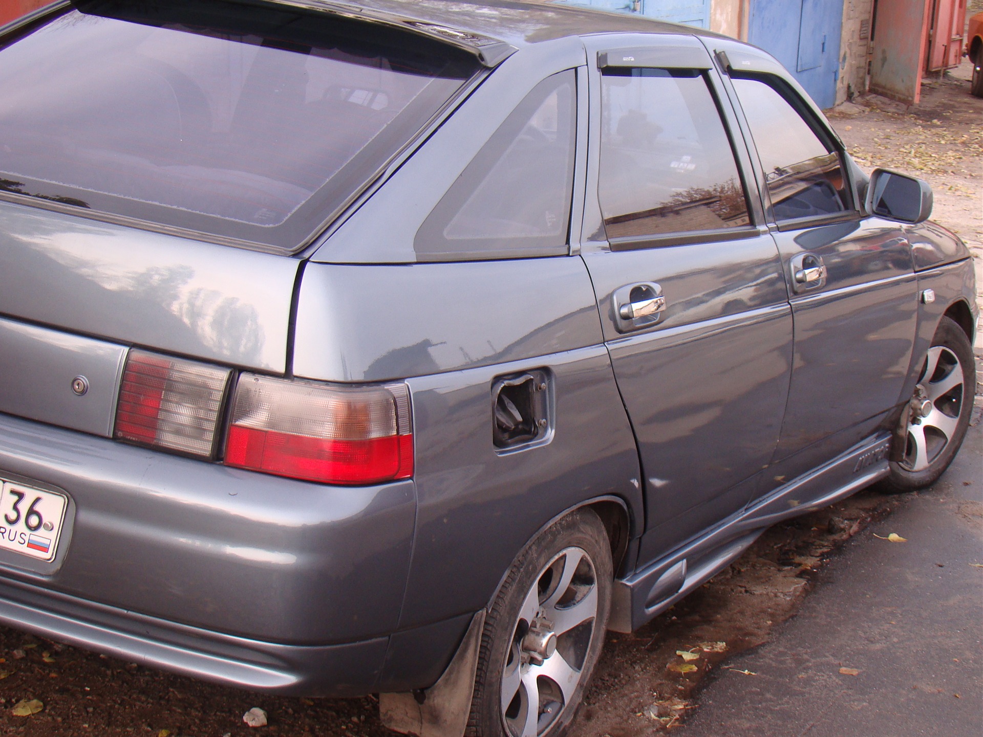 Пока конечный вариант — Lada 2112, 1,6 л, 2002 года | кузовной ремонт ... Пока конечный вариант — Lada 2112, 1,6 л, 2002 года | кузовной ремонт ...