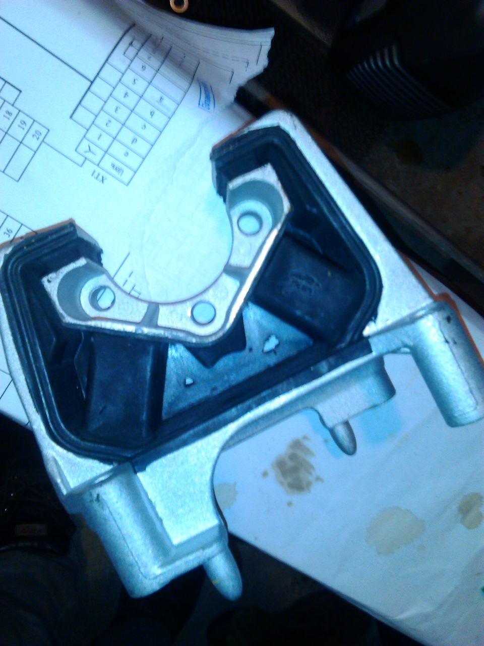 Замена опоры кпп — Opel Vectra B, 2 л, 2001 года | своими руками | DRIVE2