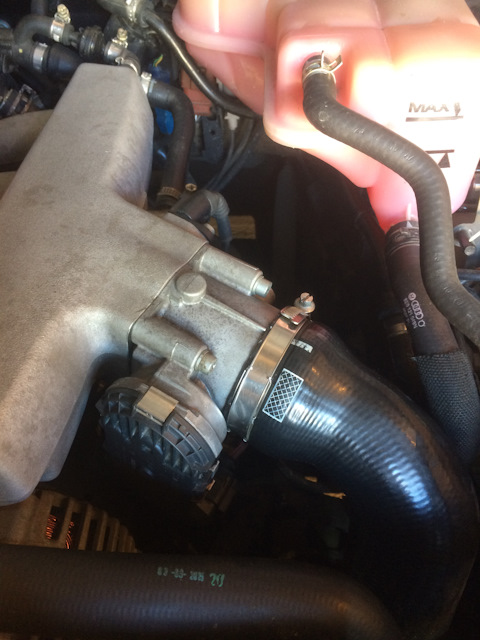 8E0121049N патрубoк водяного охлаждения VAG | Запчасти на DRIVE2