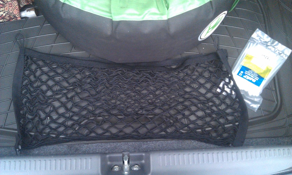 Сетка в багажник — Mitsubishi Lancer IX, 1,6 л, 2007 года | аксессуары ...