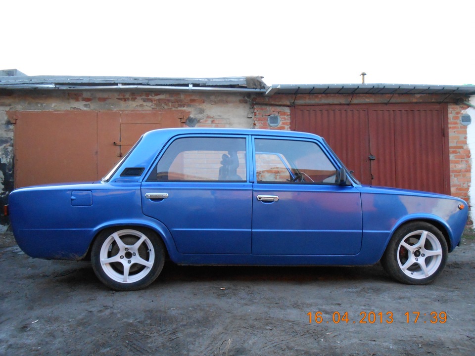 переобулся… — Lada 21011, 1,3 л, 1974 года | колёсные диски | DRIVE2