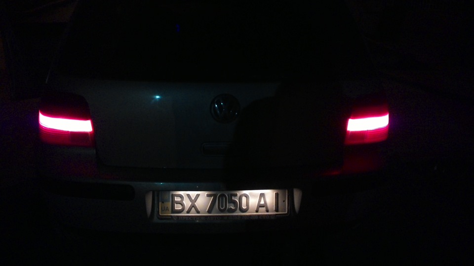 Светомузыка при левом повороте (вылечено) — Volkswagen Golf Mk4, 1,6 л ...