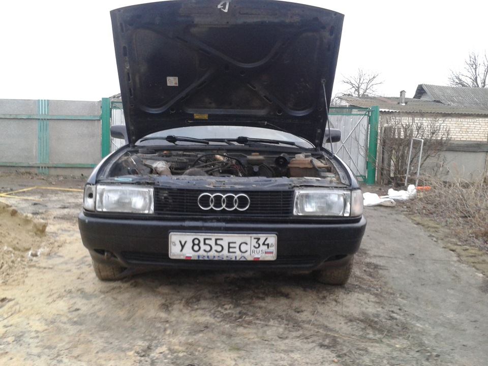 Замена передних фар и поворотников — Audi 80 (B3), 1,8 л, 1988 года ...