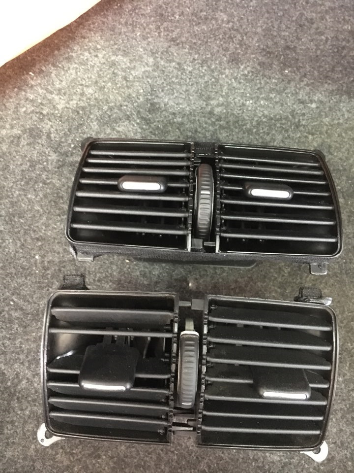 Замена заднего воздуховода — Volkswagen Passat B6, 3,2 л, 2007 года ...