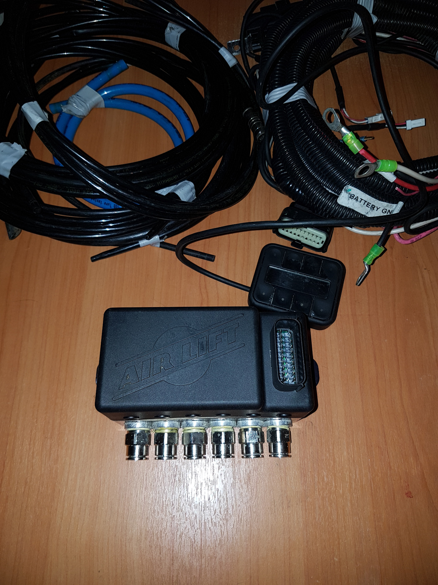 Пневма (начало) Air lift Autopilot v2 — Honda Accord (8G), 2 л, 2012 ...