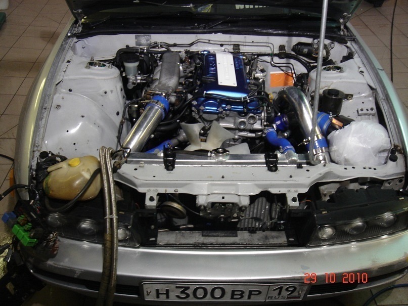Подкапотное пространство — Nissan Silvia (S13), 2 л, 1990 года | тюнинг ...