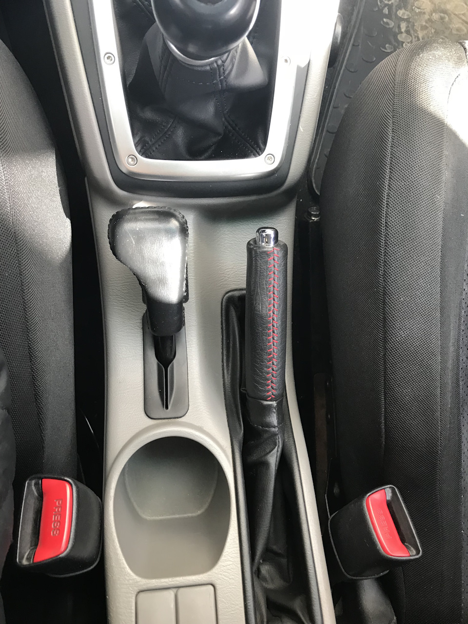 Замена кресел и ручника — Subaru Forester (SG), 2 л, 2007 года ...