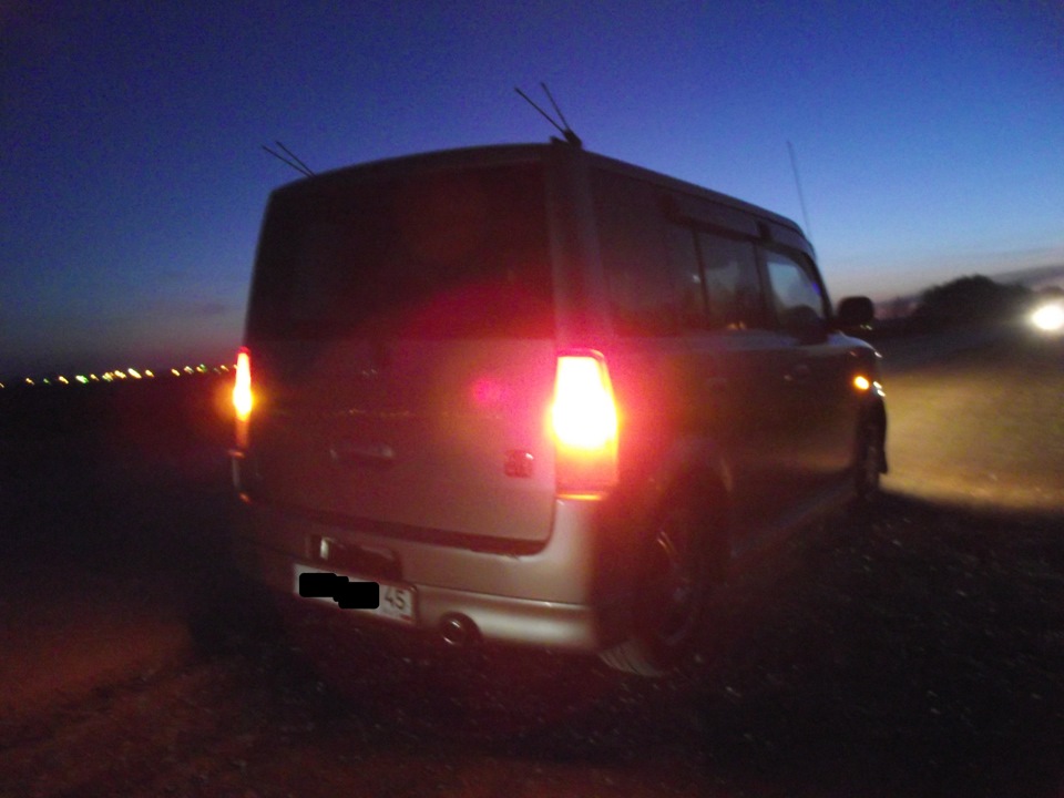 Встреча bB-xB-Cube-Mobilio Spike — Toyota bB (NCP30), 1,5 л, 2002 года ...