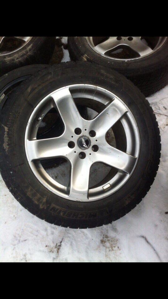 Продаю диски r18 5x114,3 с резиной — Mercedes-Benz 190 (W201), 1990 ...