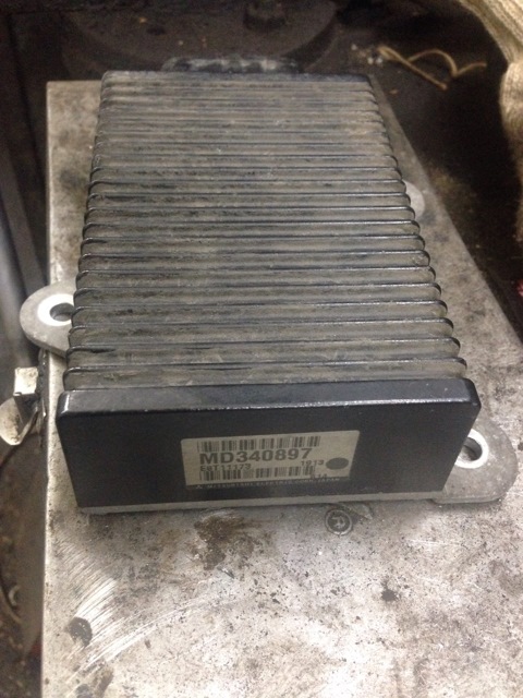 MD340897 Блок управления впрыском E8T11171 Mitsubishi Carisma 1.8 16V ...