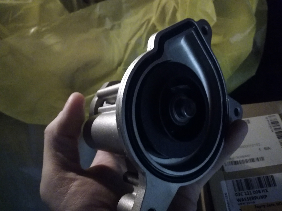 03C121008HX Насос системы охлаждения с VAG | Запчасти на DRIVE2