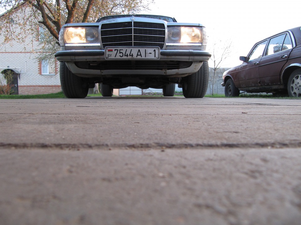 27.04.2012 — Mercedes-Benz W123, 2,3 л, 1983 года | просто так | DRIVE2