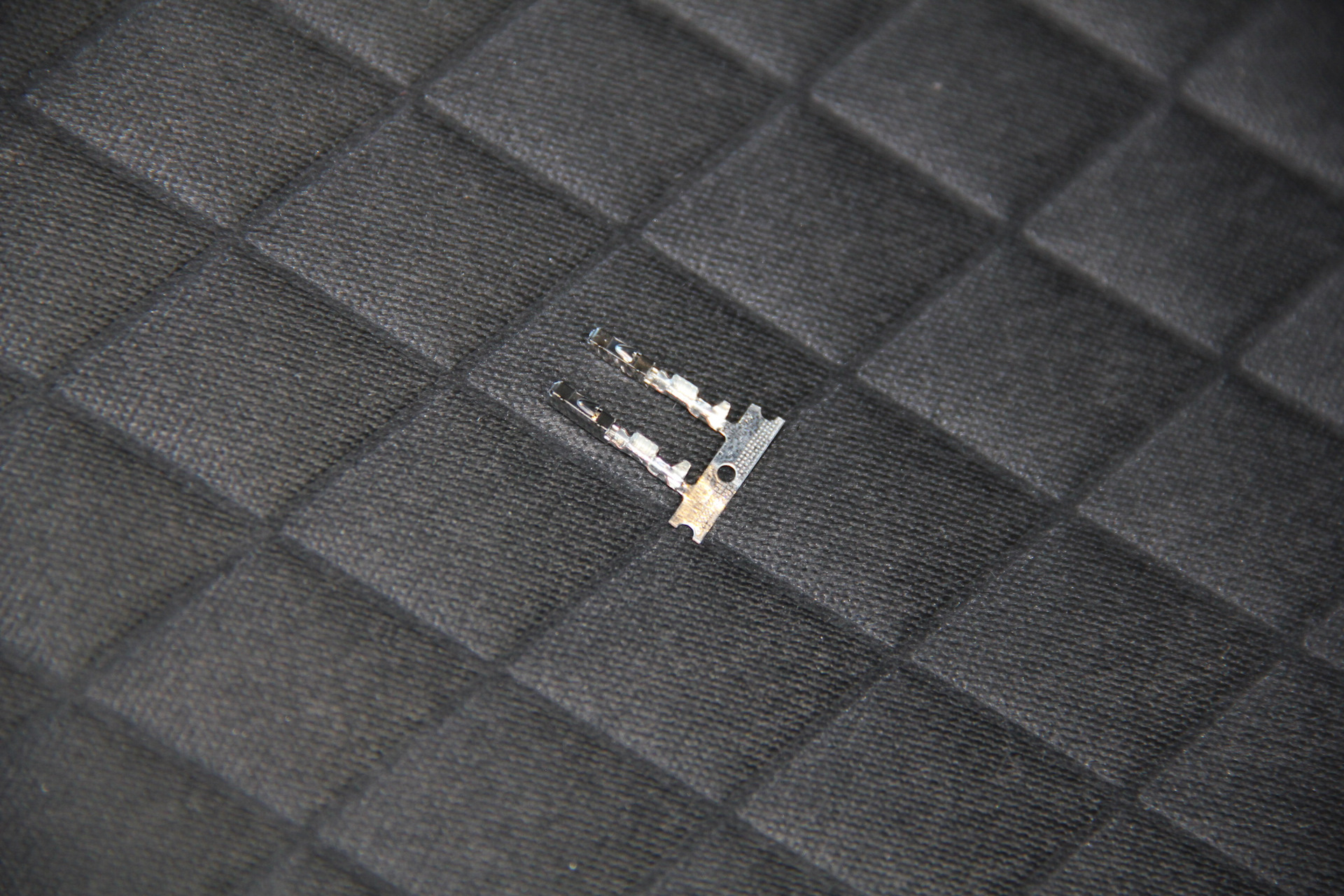 Installed the rear Tweeters — Skoda Rapid (1G), 1,4 л, 2016 года ...