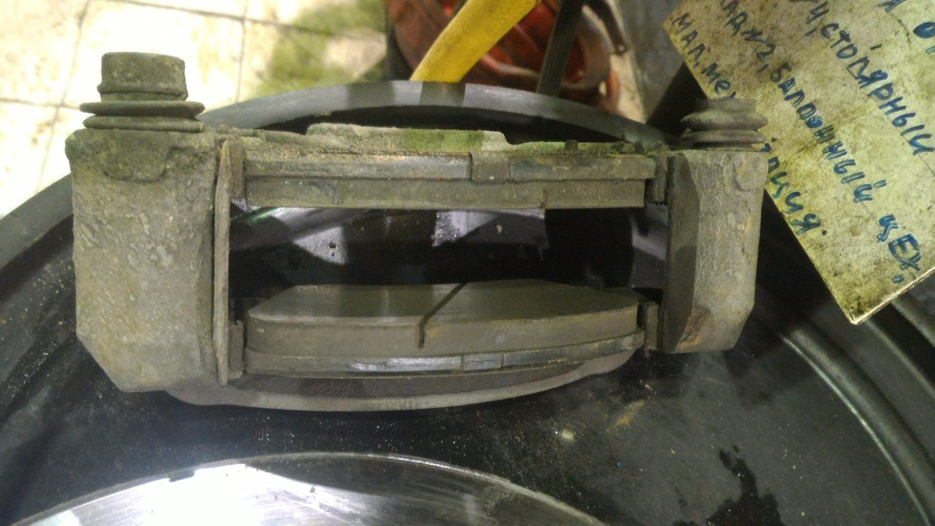 Замена подшипника ступицы — Hyundai i40, 2 л, 2014 года | визит на ...