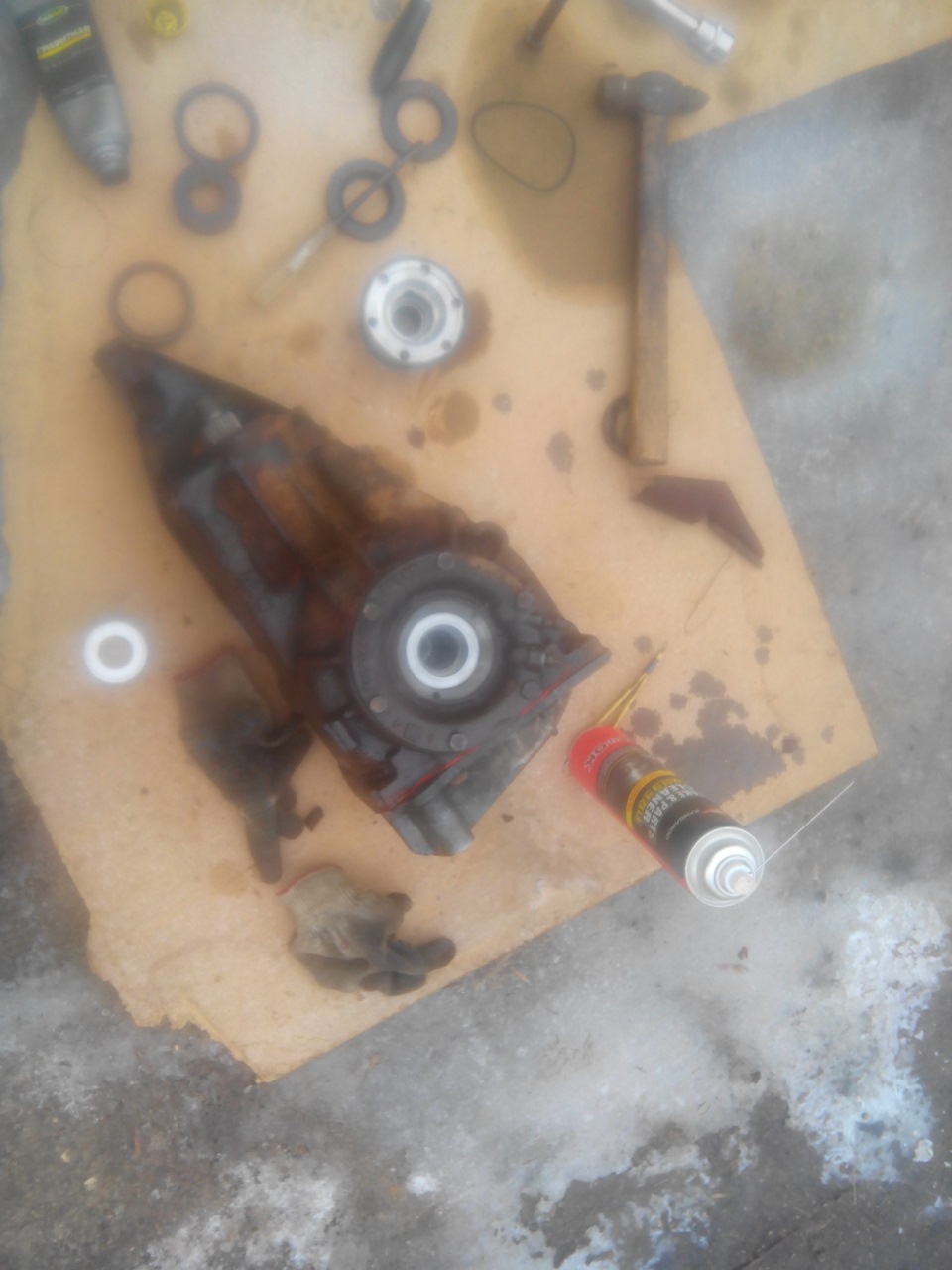 Замена сальников в редукторе — BMW 5 series (E34), 2,5 л, 1993 года ...