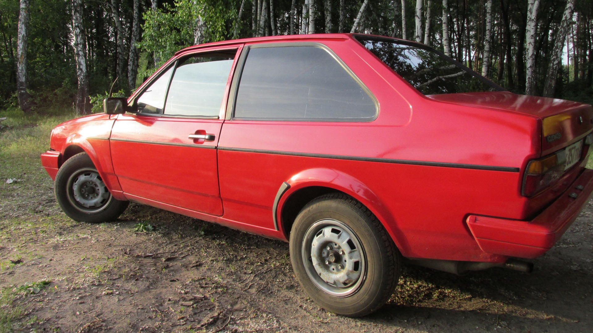 Volkswagen Polo Mk2 1.3 бензиновый 1983 | Красный "Пони" на DRIVE2